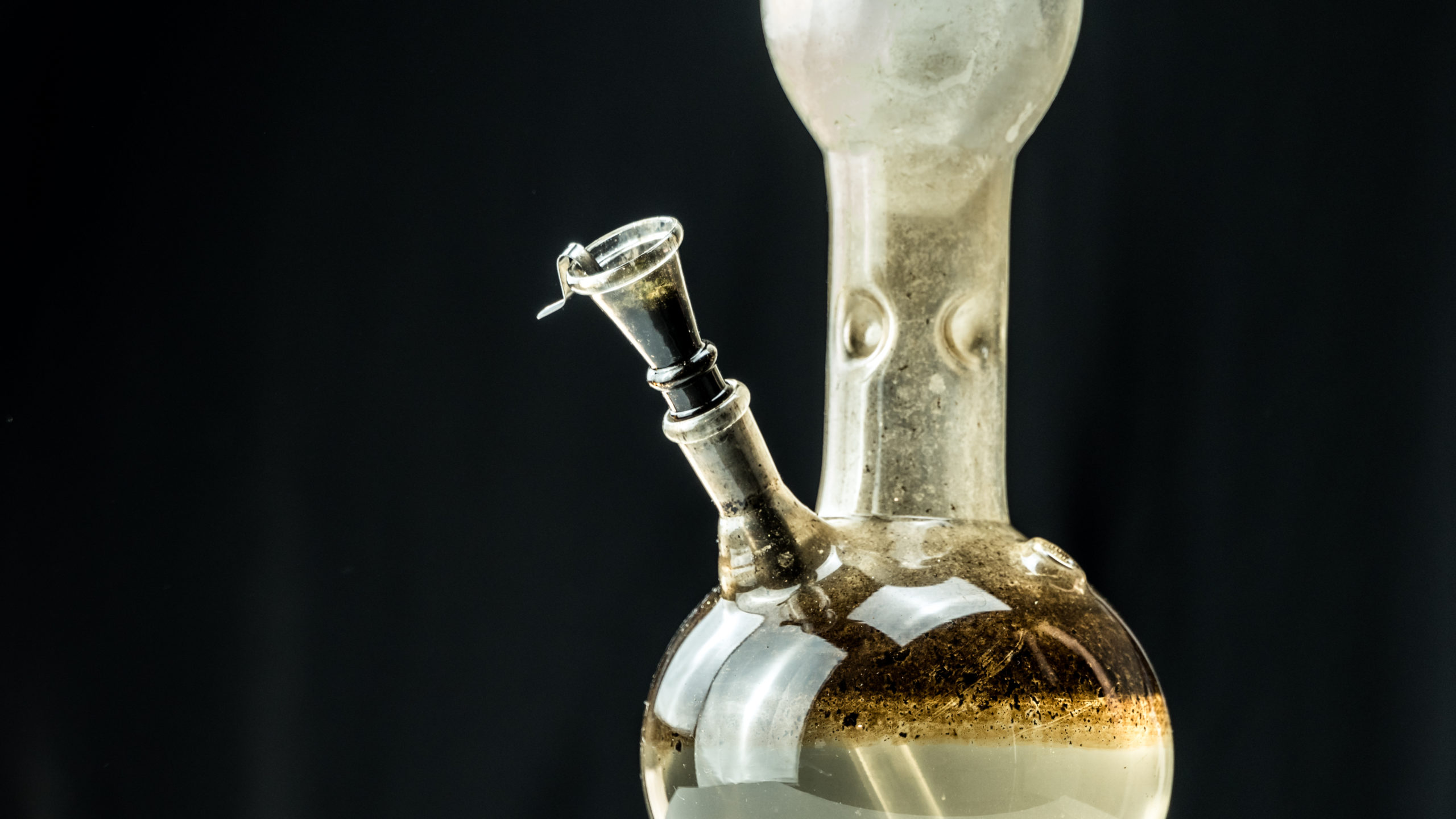Bo(n)g Water :: MCRLabs.com/HQ